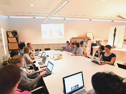 Study Center Visits: Block Museum - Northwestern University